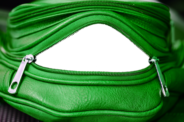 The Long and Short of Choosing the Right Zipper for Your Sewing Project ...